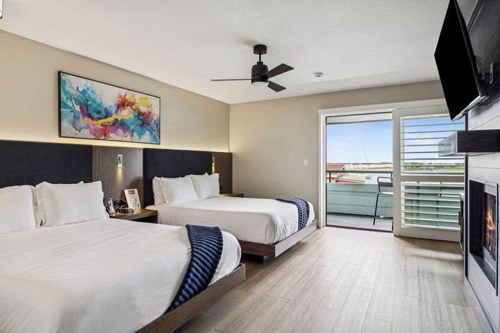 456 Embarcadero Inn & Suites - Morro Bay, CA