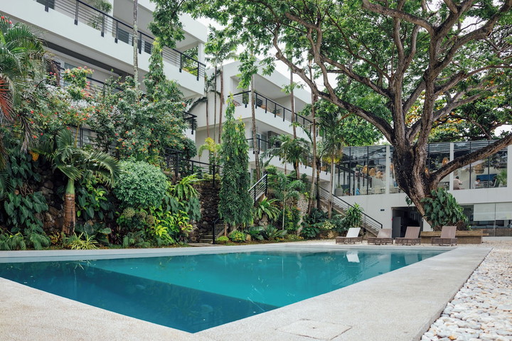 Solitude Acacia Resort - Mabini