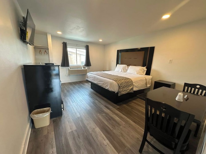 Northpark Inn - Chicago, IL