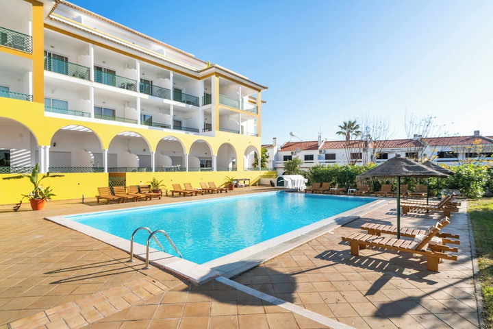 Apartamentos Turisticos Algoa Praia - Portugal