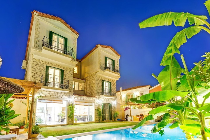 Melekaki Alacati - Çeşme