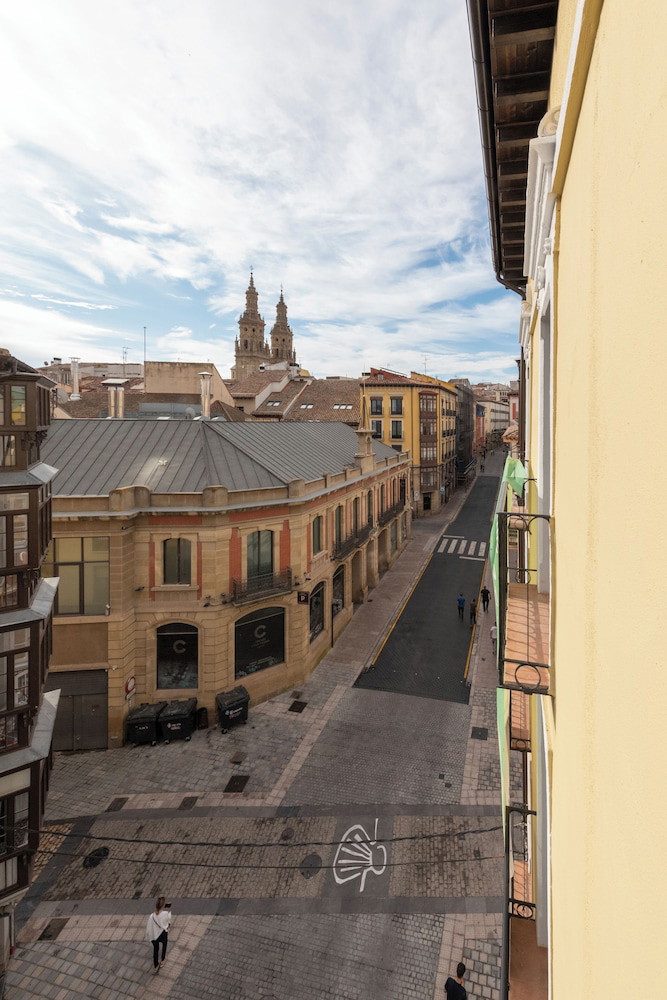 Alaia Rooms - Logroño