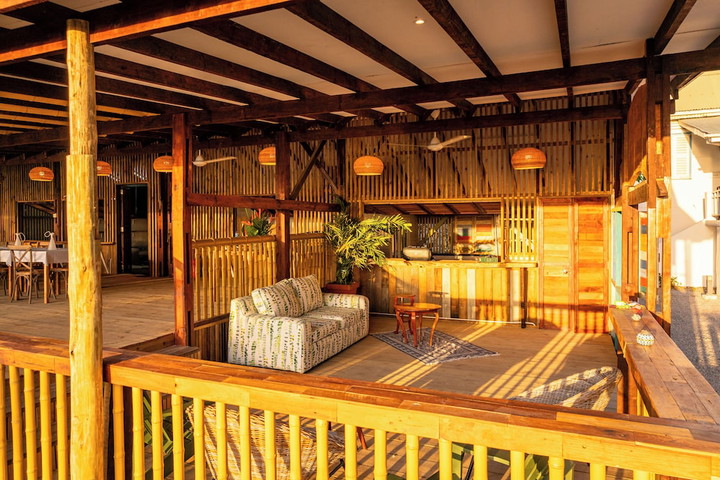 Beach House Beau Vallon - Seychelles