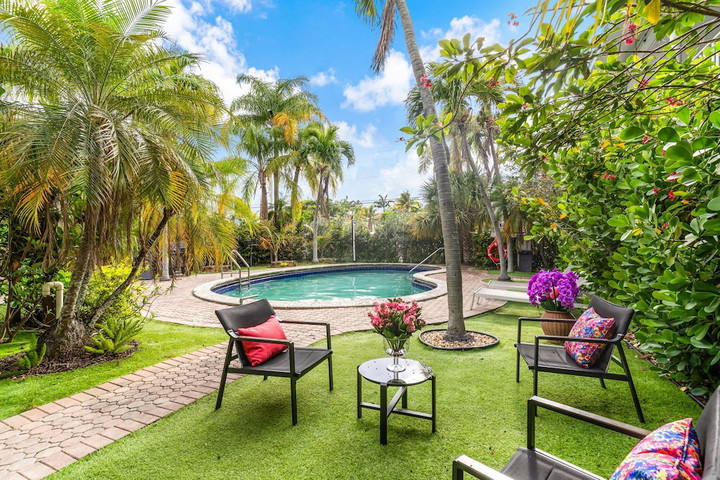 The Jasmine Apartments By Lowkl - Fort Lauderdale, FL