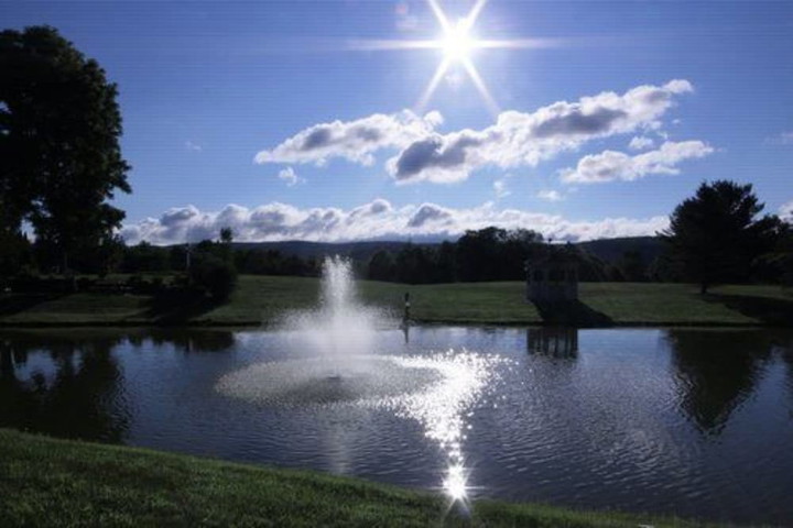 Inn At Clearwater Pond (Quechee) - Woodstock, VT