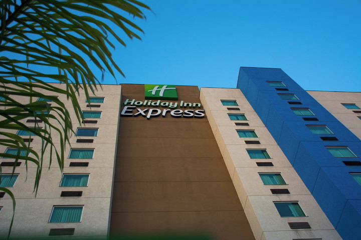 홀리데이 인 익스프레스 살티요 소나 아에로푸에르토 바이 Ihg - 살티요