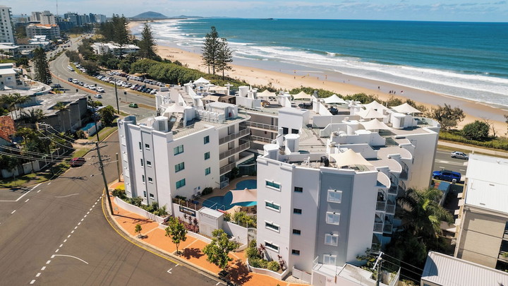 Grand Palais Boolarong Beachside Resort - Maroochydore