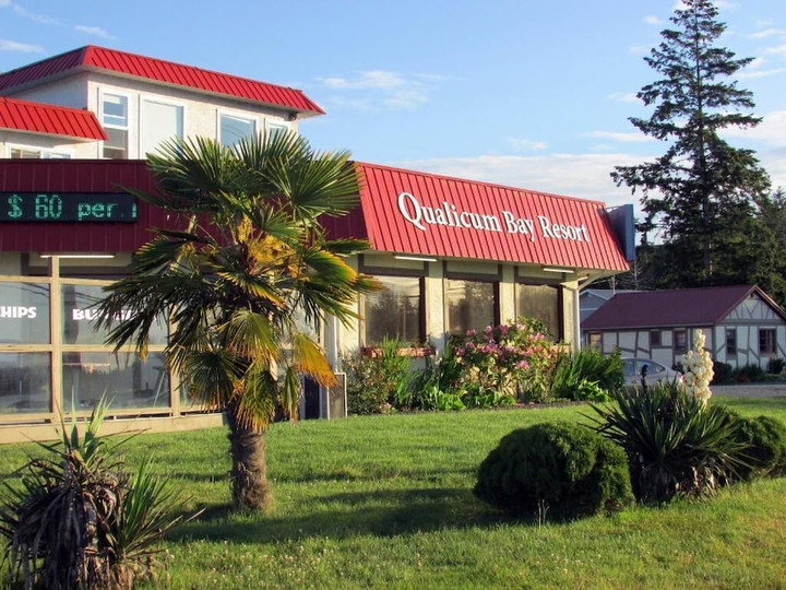Qualicum Bay Resort - Vancouver Island