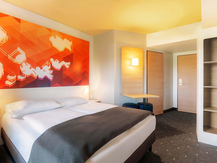 B&b Hotel Stuttgart-bad Cannstatt - Stuttgart