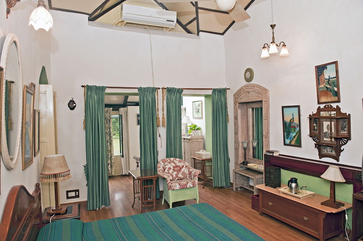 Welcomheritage Connaught House - Mount Âbû