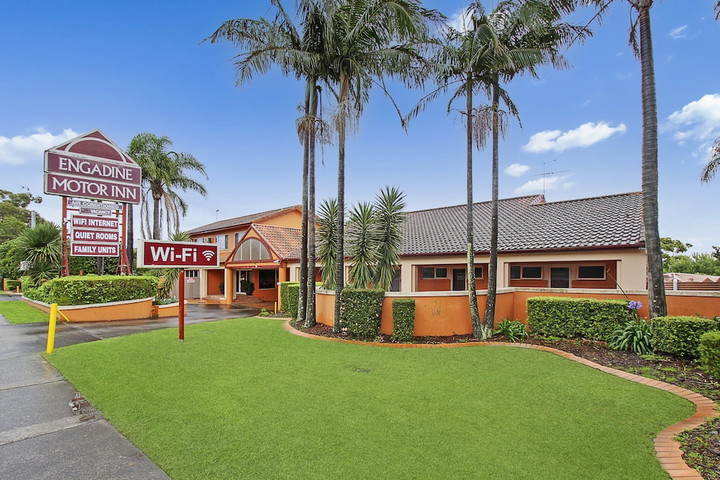 Engadine Motor Inn - Sydney