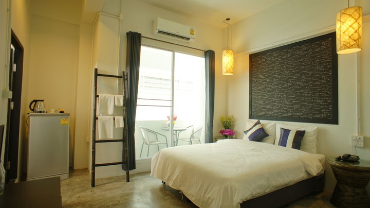 Walking Street Residence - Chiang Mai