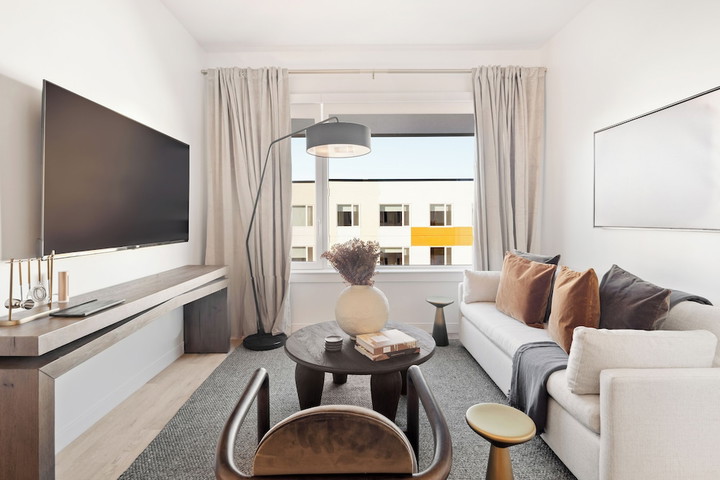 Hyatus Curated Residences Everett - Boston, MA