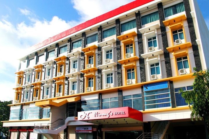Ninong's Hotel - Legazpi