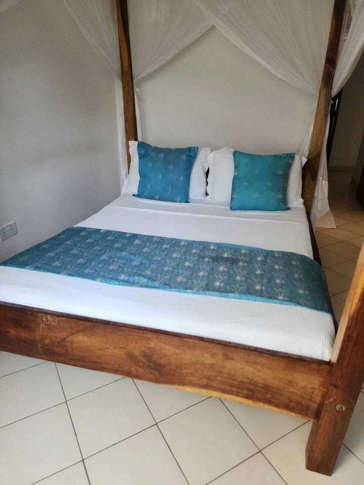 Lux Suites Diani Airstrip Villas - Diani Beach