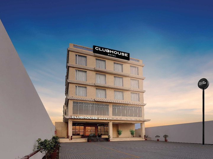 Clubhouse Hotel Morbi - Morbi