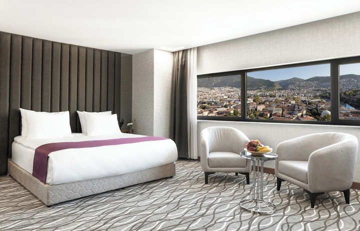 Lilium Hotel & Suites - Бурса
