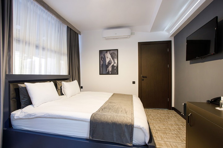 The Phoenix Hotel - Jerewan
