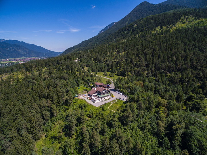 Landhotel & Berggasthof Panorama - Zugspitze
