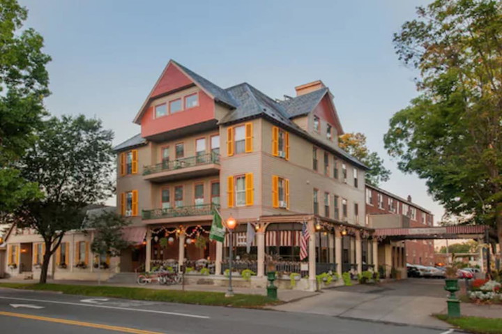 The Inn At Saratoga - Saratoga Springs, NY