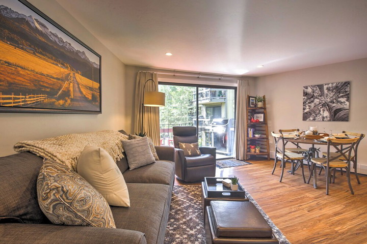 Breckenridge Condo W/ Balcony: Walk To Ski Resort - Breckenridge, CO