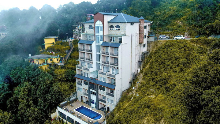 Q' Nest Hotel Cloud End Lansdowne - Corbett National Park