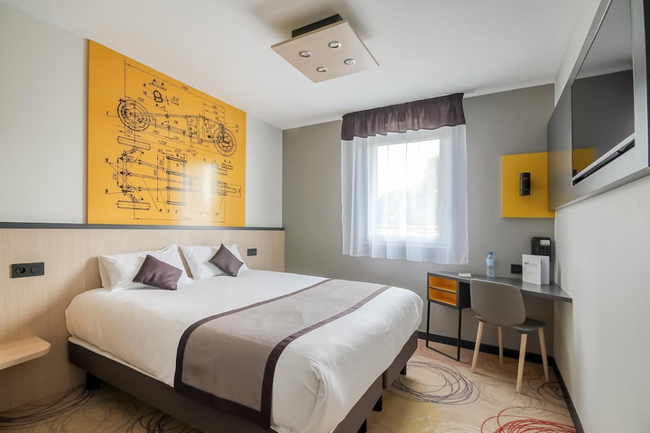 Brit Hotel Le Cottage - Allonnes