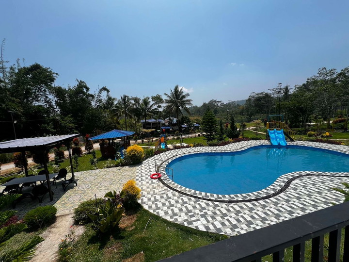 Helens Mountain Resort - 