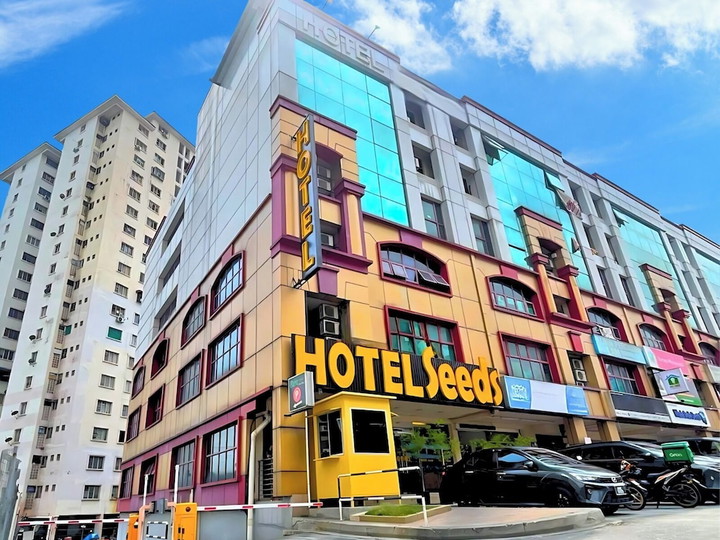 Seeds Hotel Damansara Pelangi - Petaling Jaya