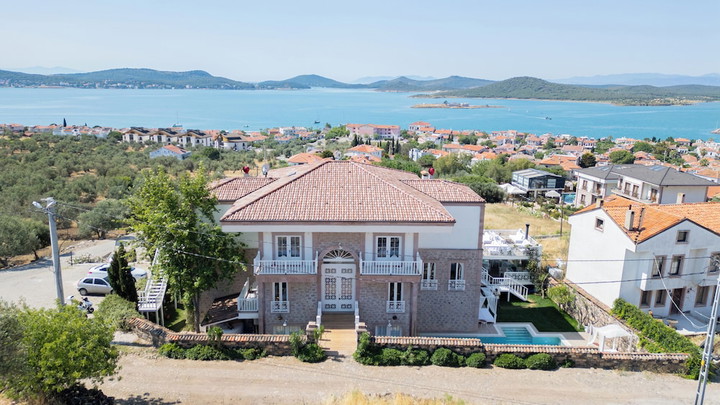 Cunda Piano Otel - Ayvalık