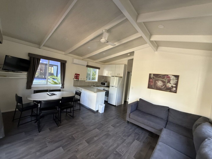 Lani's Holiday Island - Caravan Park -