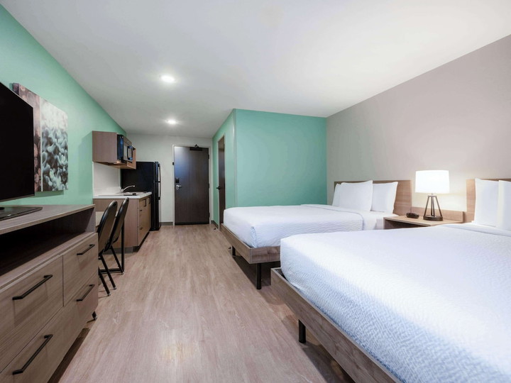 Echo Suites Extended Stay By Wyndham Indianapolis Ameriplex - Avon, IN