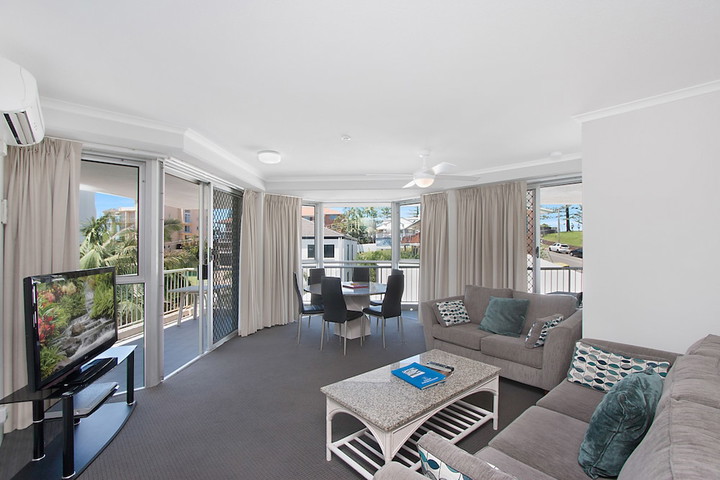Rainbow Bay Resort - Coolangatta