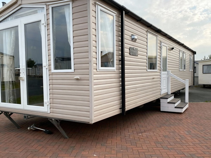 Lyons Robin Hood - Holiday Accommodation 20871 - Rhyl