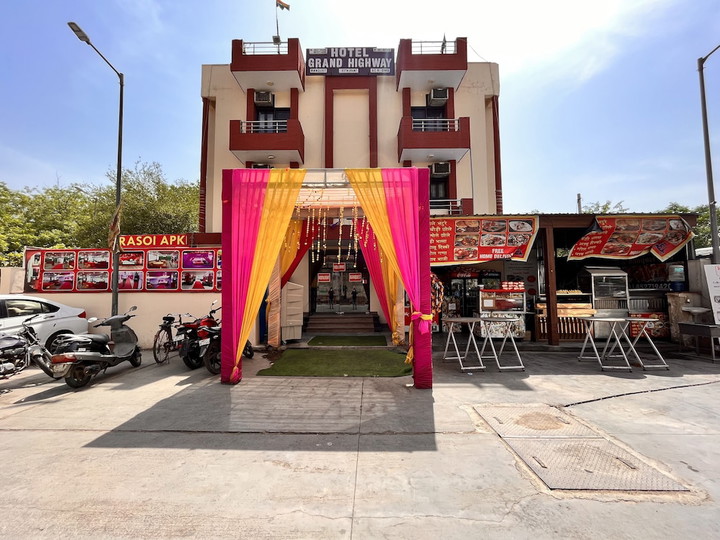 Hotel Grand Highway - Faridabad