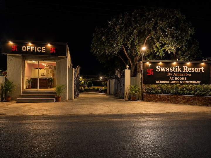 Swastik Resort By Amaratva - Vrindavan