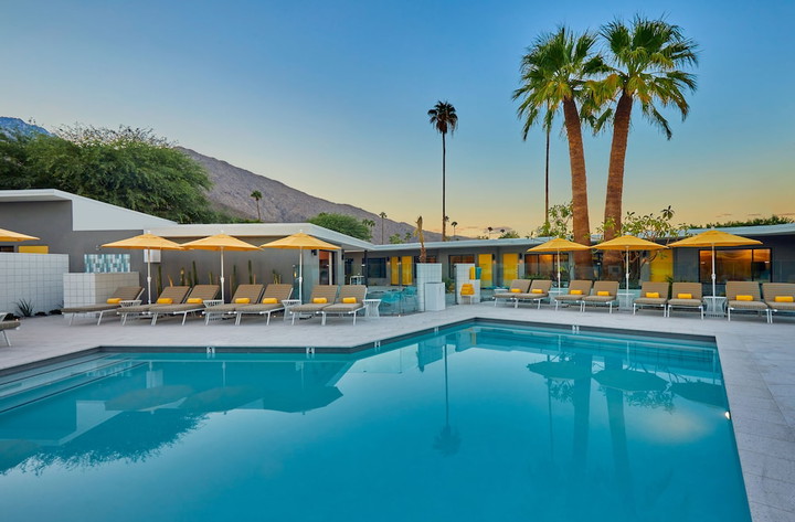 Twin Palms Resort - A Gay Men's Resort - Palm Springs, CA