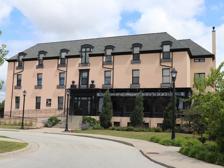 St. Brendan's Inn - Green Bay, WI