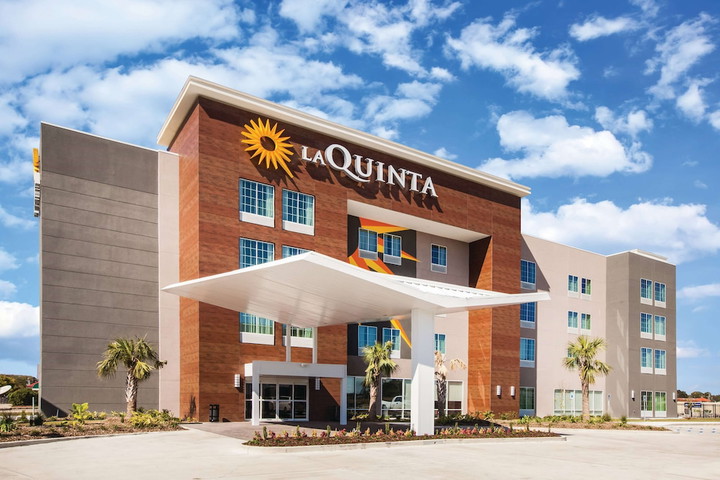 La Quinta Inn & Suites By Wyndham Baton Rouge - Port Allen - Baton Rouge, LA