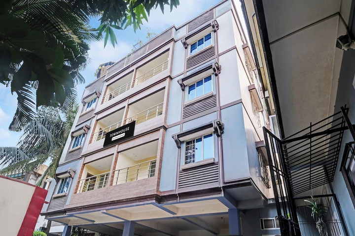 Townhouse Zoo Road Near Guwahati - Meghalaya