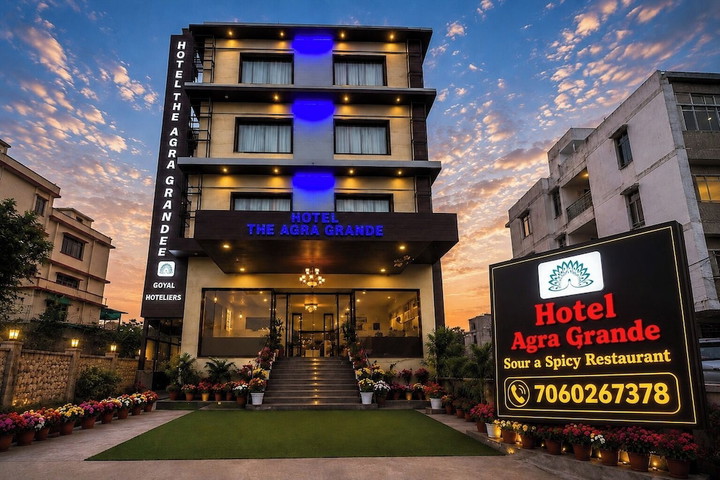Goyal Hoteliers - Hotel The Agra Grande - Agra