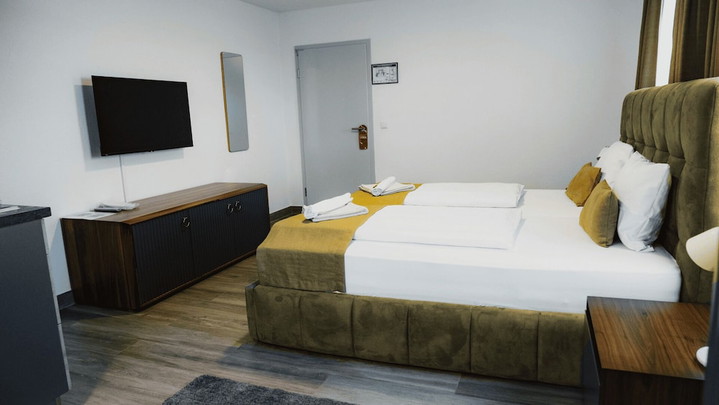 E&b Hotel - Weinstadt