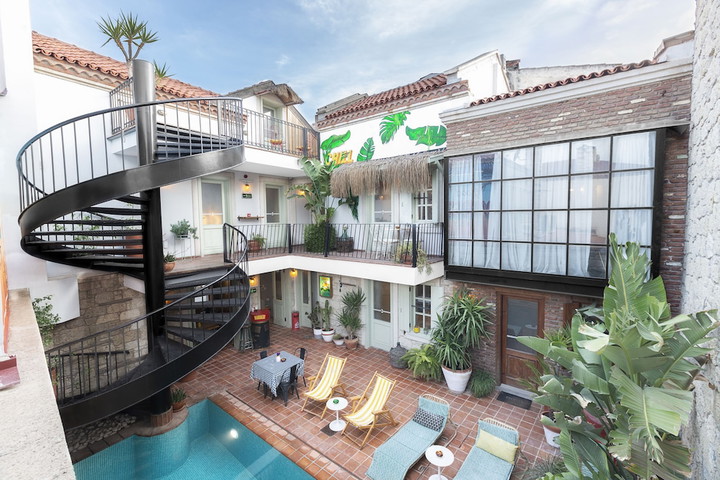 Hotel Pop Alacati - Чешме