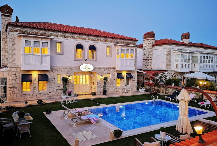 Salbakos Herakleia Hotel - Alaçatı
