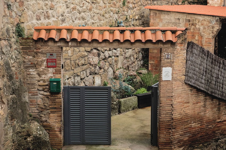 Casa Camí De Les Aigües - Montserrat, Valencia