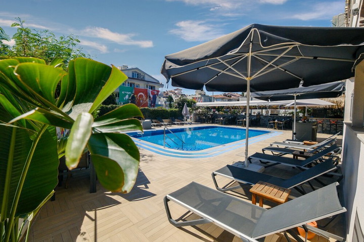 Moni̇ Hotel - Marmaris