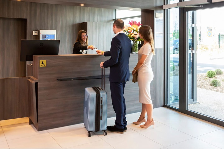 Hôtel Roi Soleil Prestige Plaisir - St Quentin - Yvelines