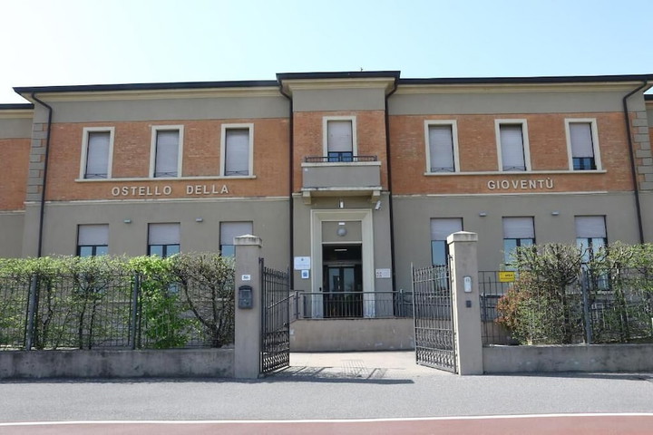 Student's Hostel San Leonardo - Parma