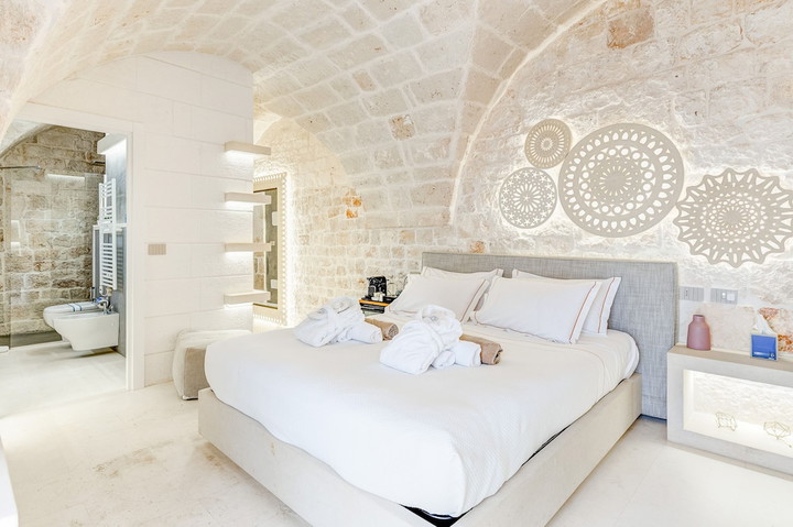 Vico Bianco Raro Rooms Collections - Ostuni