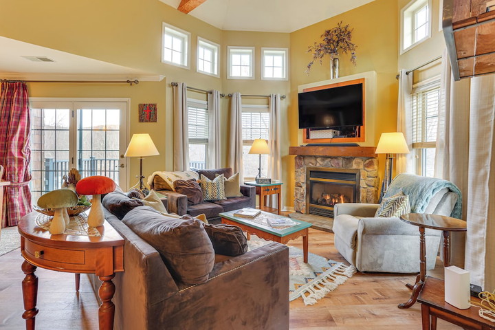 < 1 Mi To Mountain Creek Resort: Condo W/ Balcony - Hudson Valley, NY